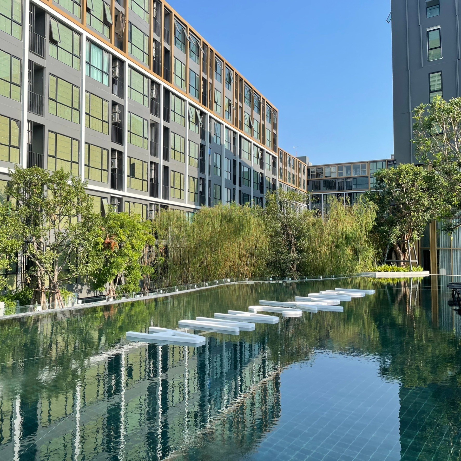 Atmoz Bangna | Condominium - AssetWise
